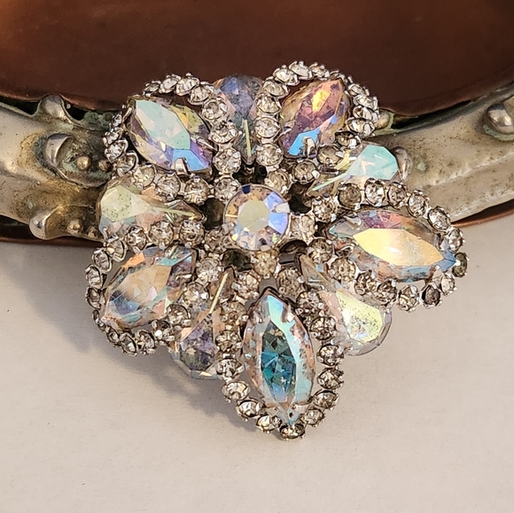 Albert Weiss | Jewelry | Vintage Albert Weiss Silver And Ab Floral ...
